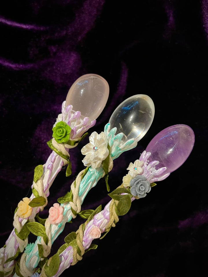 What are Crystal Wands and how to use them? – Akashic Crystals